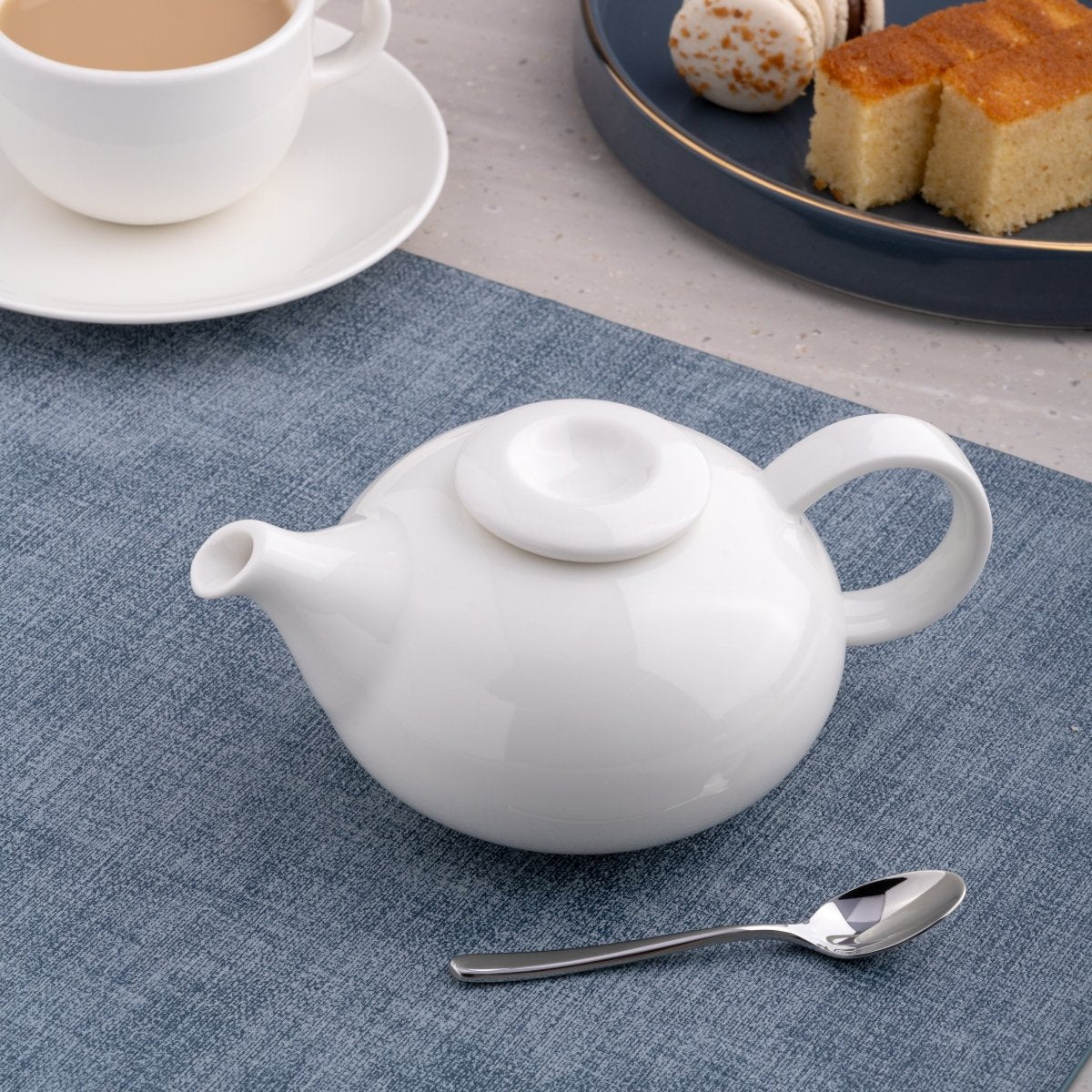 Ariane 13 1/2 Oz Vital Coupe-Warm White Porcelain Coupe Tea Pot - 4/Ca